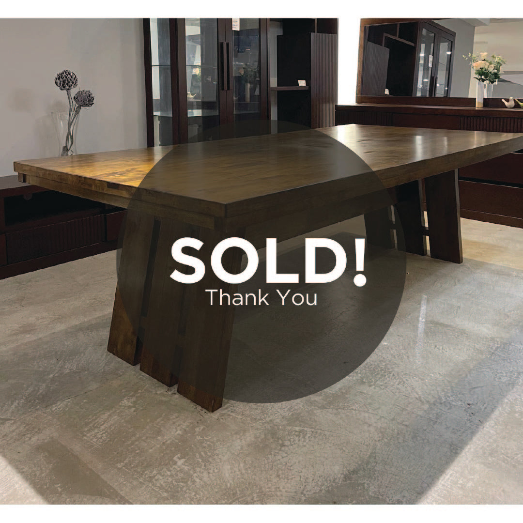 RAFAEL Dining Table – MAJUHOME eStore